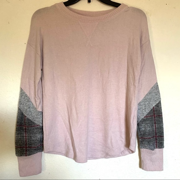Hippie Rose | Sweaters | Hippie Rose Pink And Plaid Sweater | Poshmark